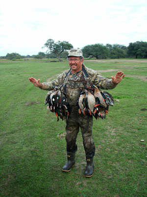 Argentina - Duck and Partridge Hunt: Book With Worldwide Outfitting